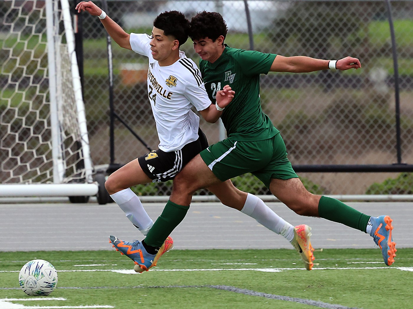 Hat tricks from Justin Alfaro, Jackeline Cano pace Watsonville soccer ...