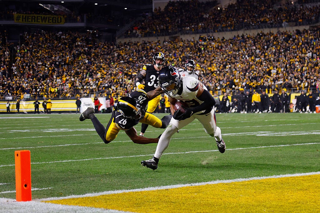 Steelers had chances, but lose 7th straight playoff game