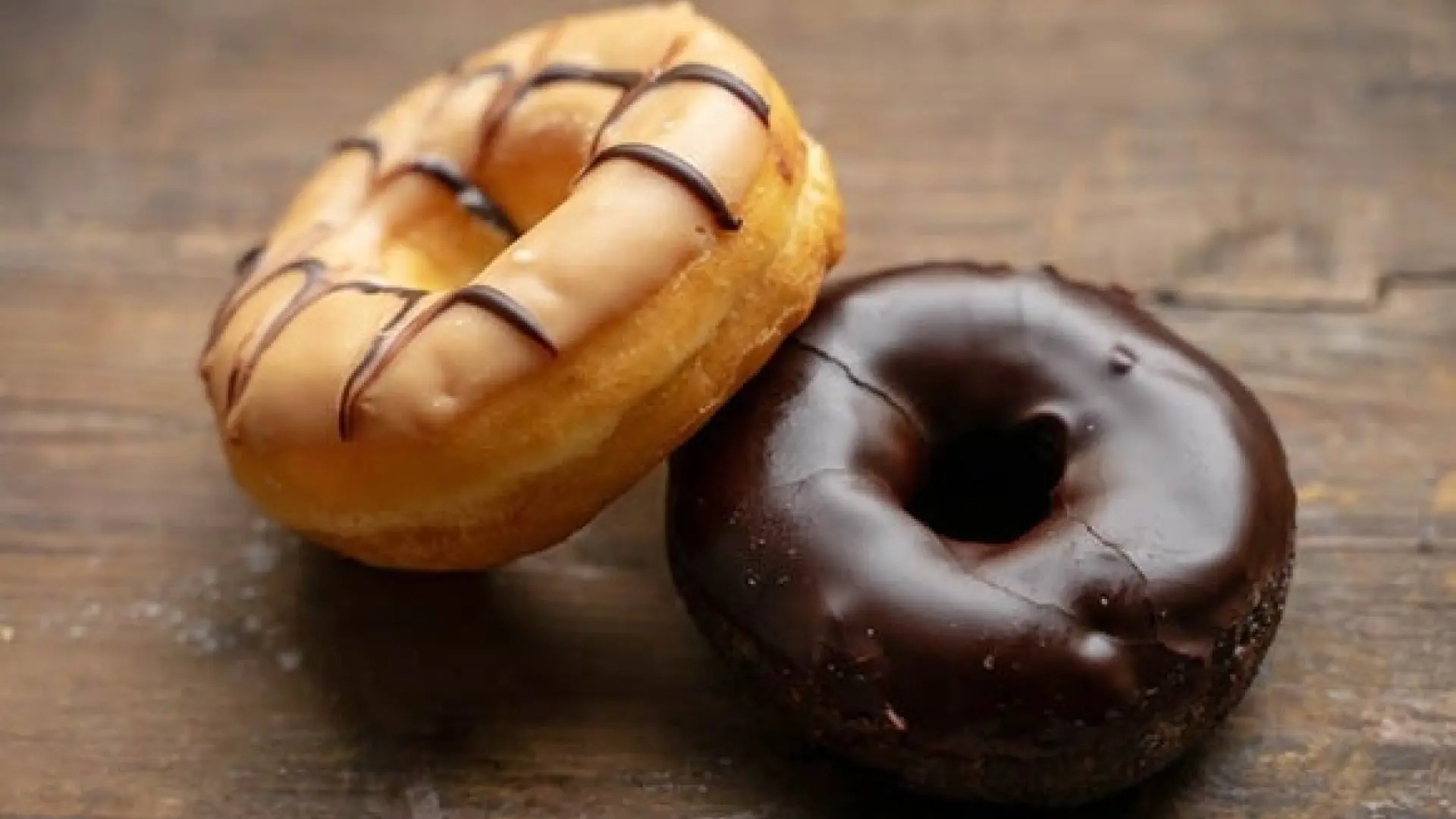 Donuts de fruta, una económica y sencilla receta que se hace con dos ...