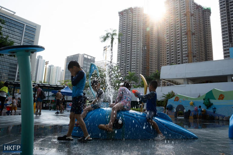 2025 is Hong Kong’s 6th hottest year, Observatory says