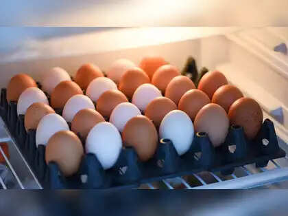 Heck of the day: Fake or real eggs? Viral plastic egg claims spark ...