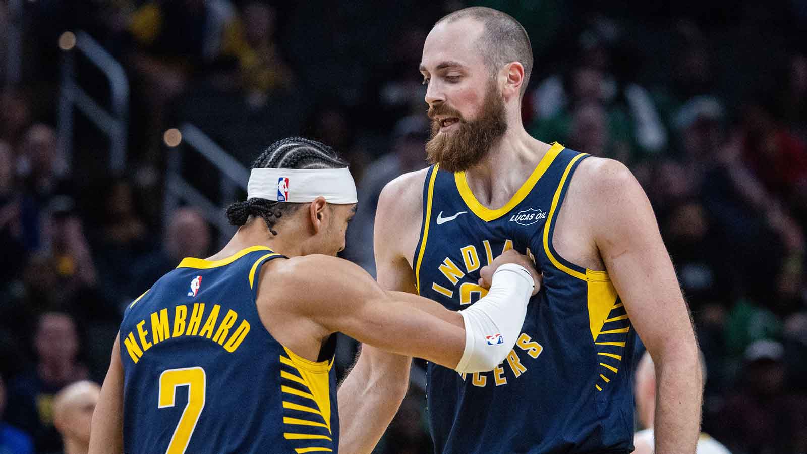 Pacers’ Jay Huff embarrasses Celtics with latest reverse dunk