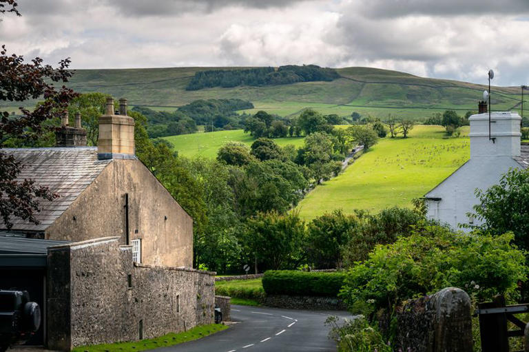 Village less than 40 miles from Manchester home to 'best gastro pub in ...