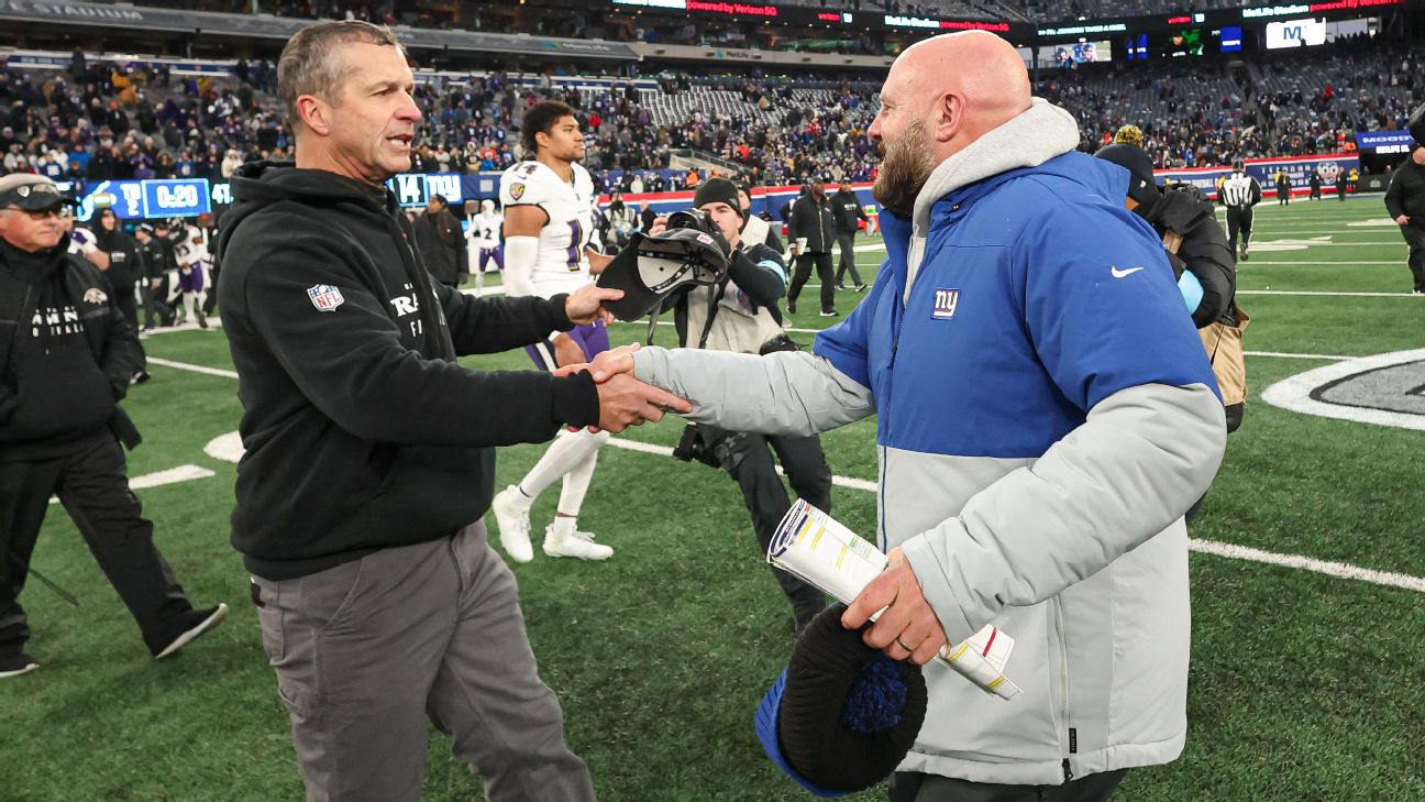 Giants pursuing Harbaugh for coach opening