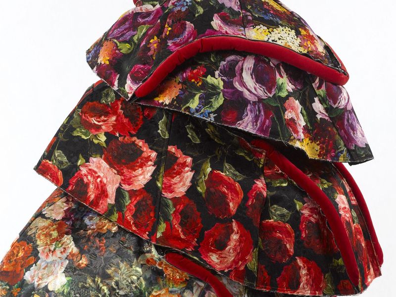 Ausstellungstipp: „Weaving, Embroidering, Embellishing“ rückt die ...