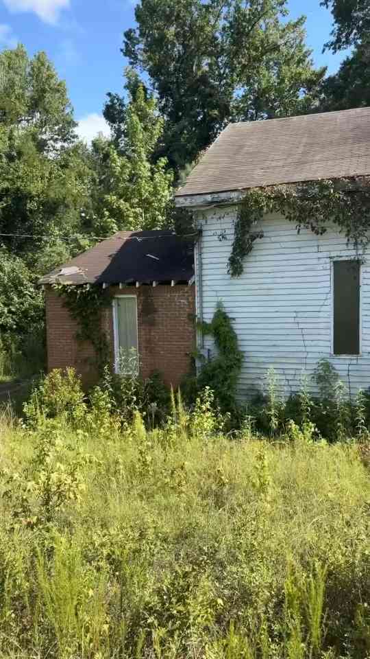 Sad abandoned church