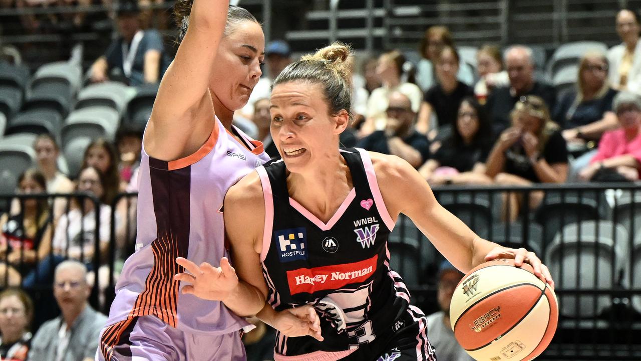 Lightning douse Flames to end long WNBL losing streak
