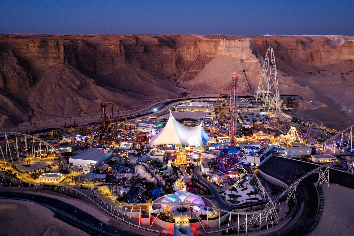 Saudi Arabia opens $1bn Six Flags theme park