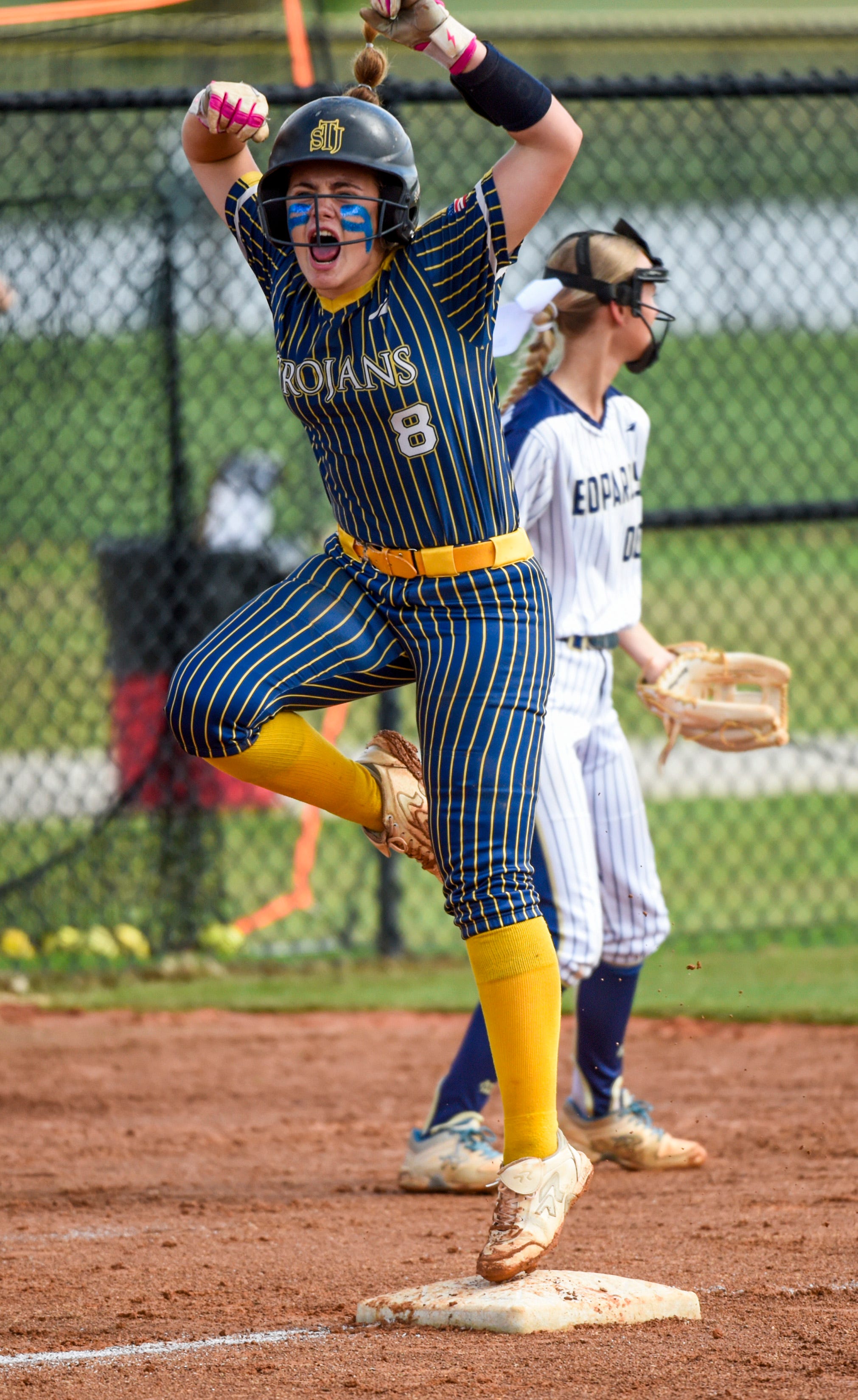 When does high school softball season start in Alabama? Key dates for ...
