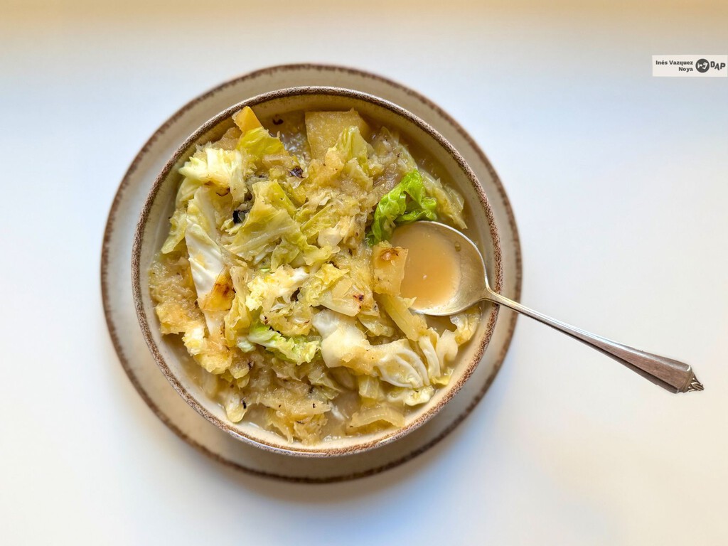 Sopa de col y manzana, una receta para hacer en 20 minutos y disfrutar ...