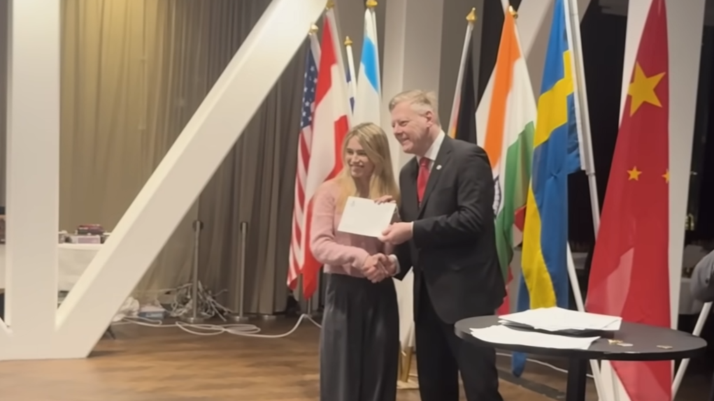 This girl beat a 2187-rated opponent after nearly running out of time