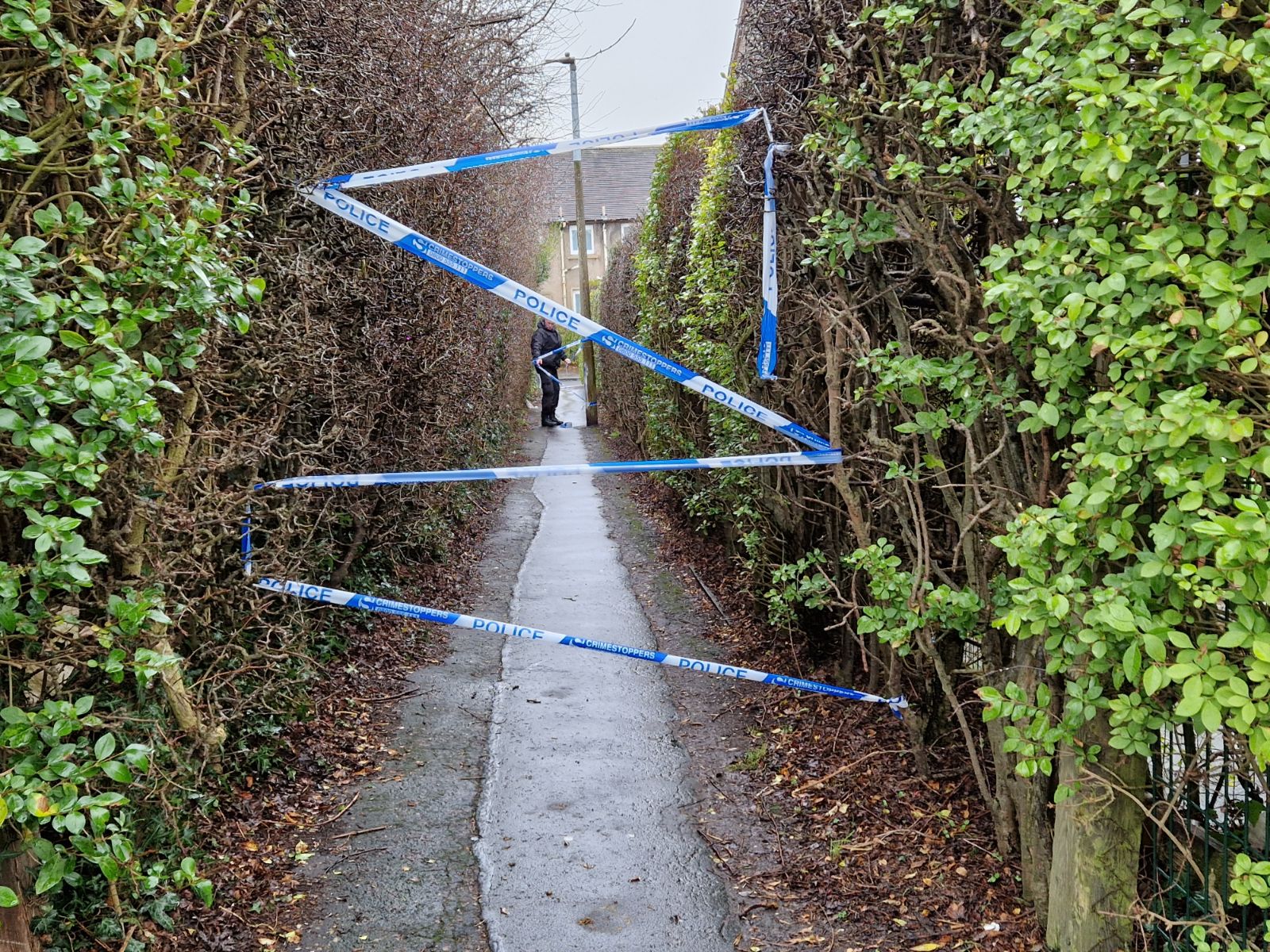 Drum Brae Drive in Edinburgh reopens eight hours after armed police ...