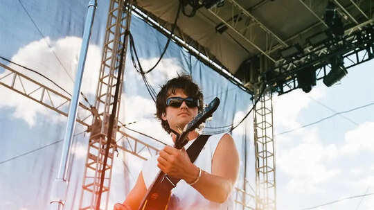 When Joe Keery found a fan in Red, White and Blue's Nicholas Galitzine