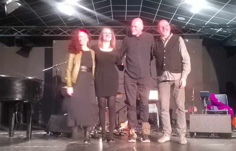 Osnago, applausi ed emozioni al concerto tributo a De André