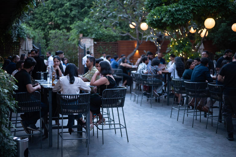 Swiping is out. Showing up is in: Why singles are ditching dating apps ...