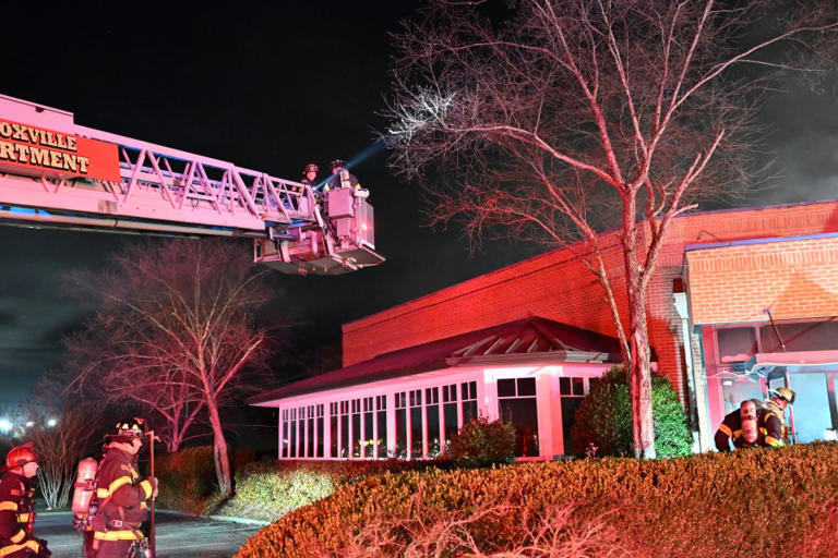 Significant damage after fire at Powell restaurant