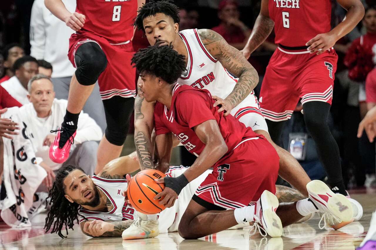 The offense may not always be pretty for UH but the Cougars' defense is ...