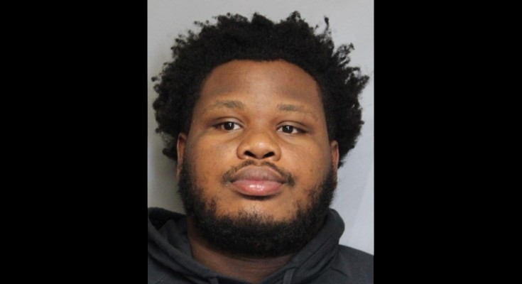 Dawn drug raid nets cash and cannabis in Wilmington, police say