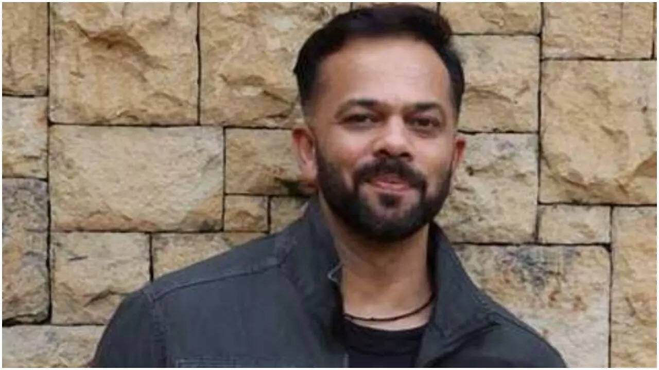 Golmaal 5 kicks off: Rohit Shetty sets up café, police station in Film ...