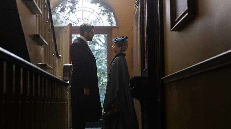 Can Eliza and Blake make their relationship work on Miss Scarlet season 6?