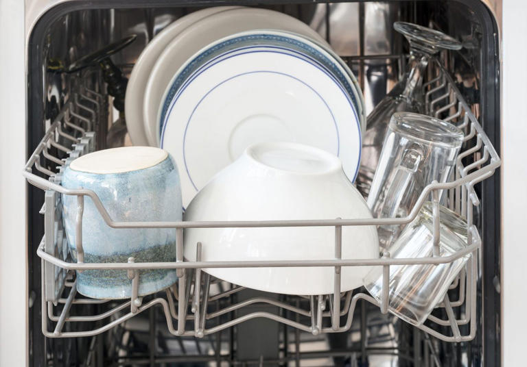 How to load a dishwasher the right way, according to the pros