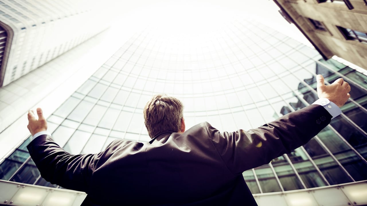 15 habits of men who master the balance between ambition and inner ...