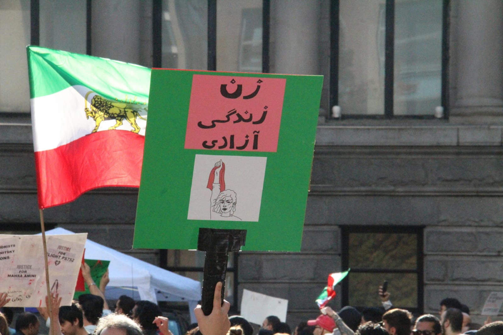 Iranian protester Erfan Soltani had just 10 minutes to say goodbye to ...