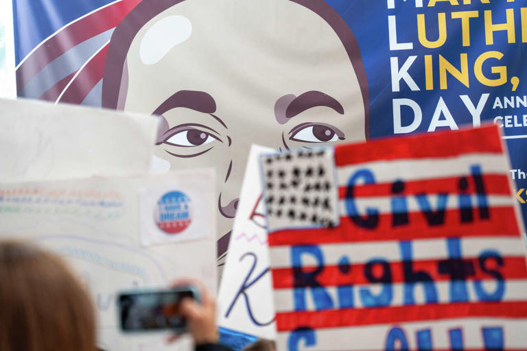 Are banks and post offices open in Houston on MLK Day? See what ...