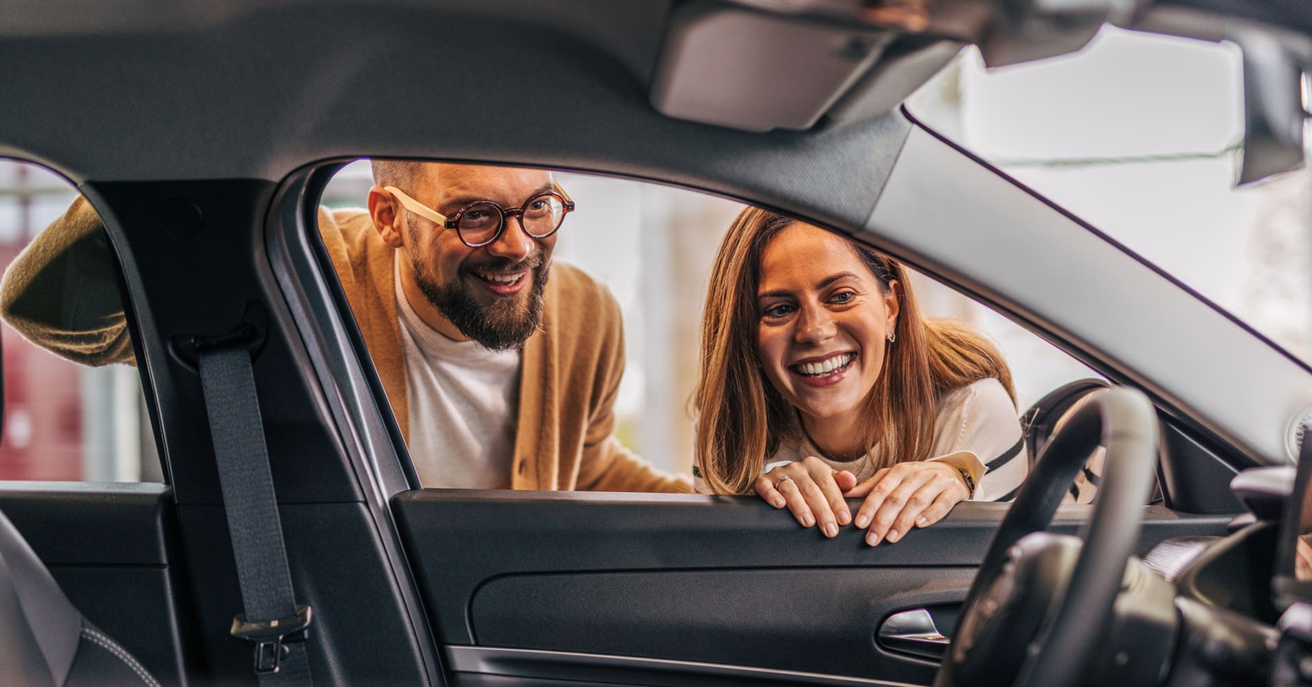 More drivers have $1,000-plus car loan payments. Here's what buyers can ...