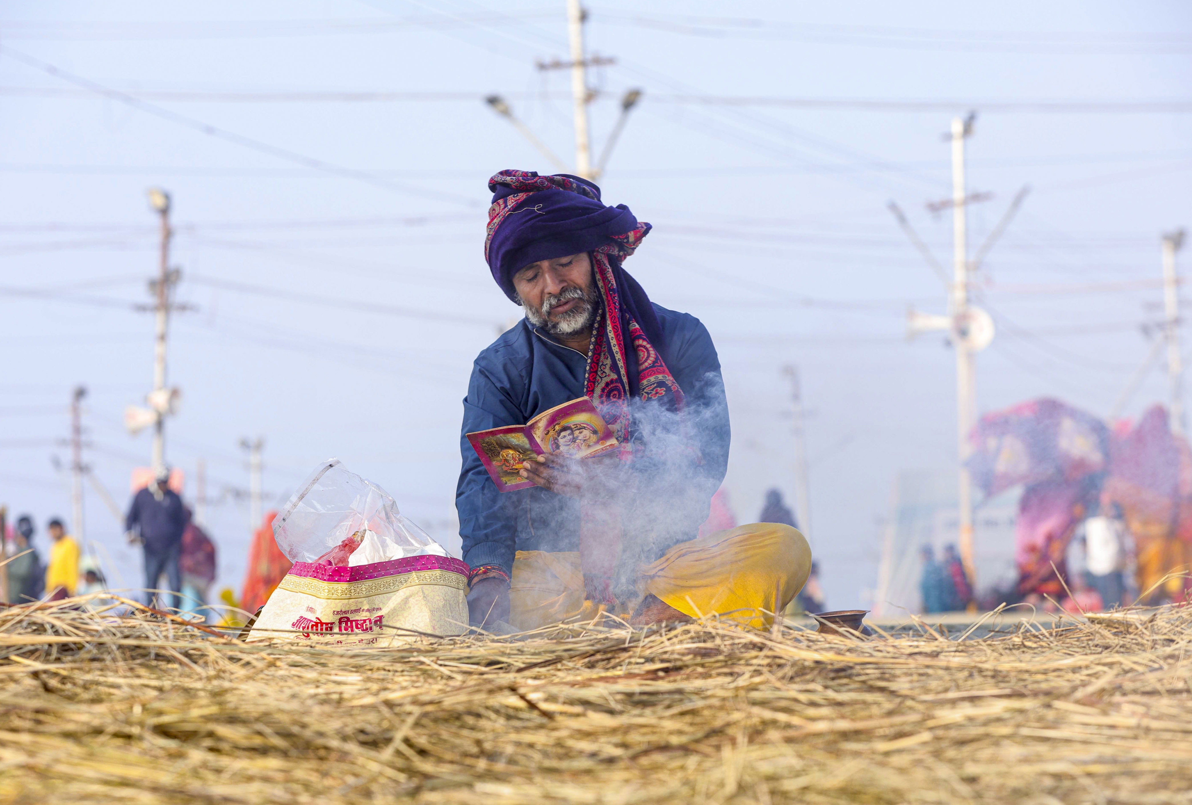Magh Mela: Preparations in place for Makar Sankranti dip at Sangam ...