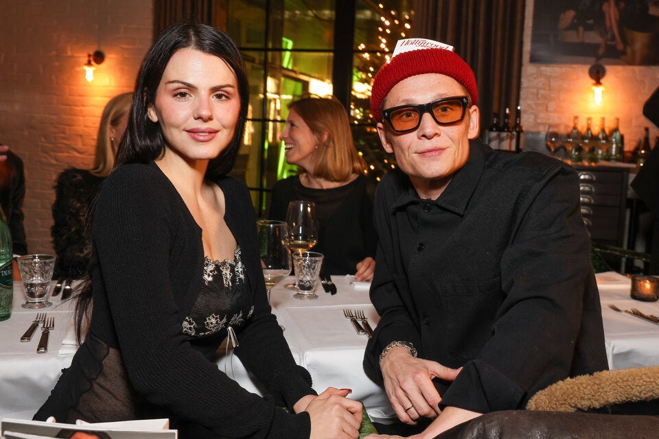 Ruby O Fee löst mit ihren Brautkleidern den Hochzeitstrend für 2026 aus