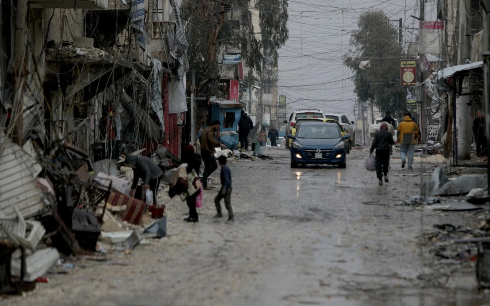 Syrian army tells Kurdish forces to withdraw from area east of Aleppo city