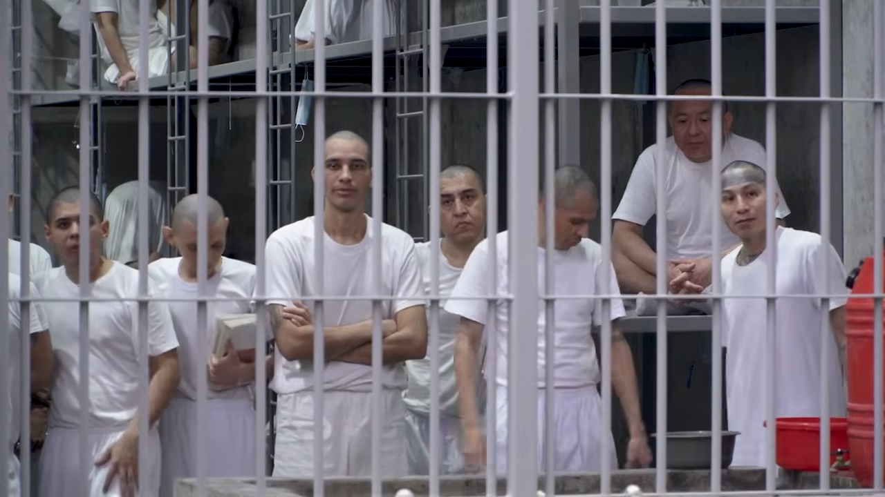 Why El Salvador built mega-prisons