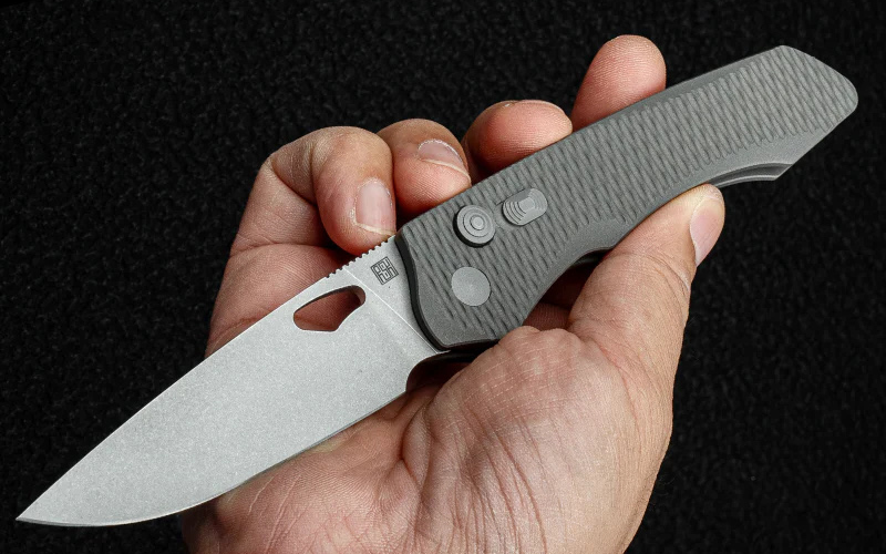 Is this the last great Griffin? Real Steel's Ultimatum knife