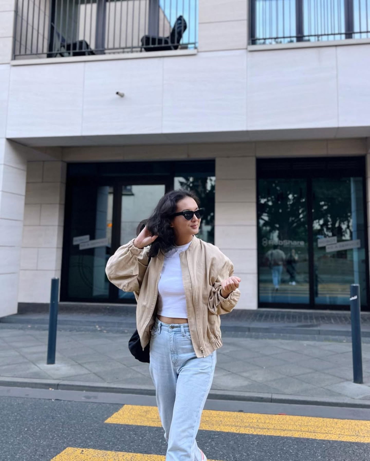 Ni clean girl ni guava girl: el frugal chic girl conquista las redes