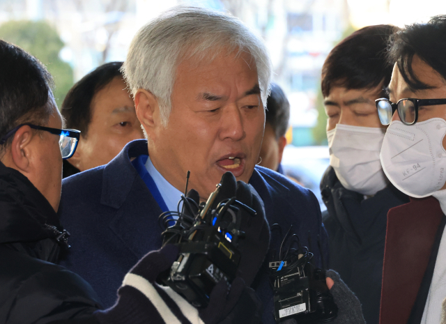 날 구속하려 발작… '서부지법 난동' 전광훈 1년 만에 구속