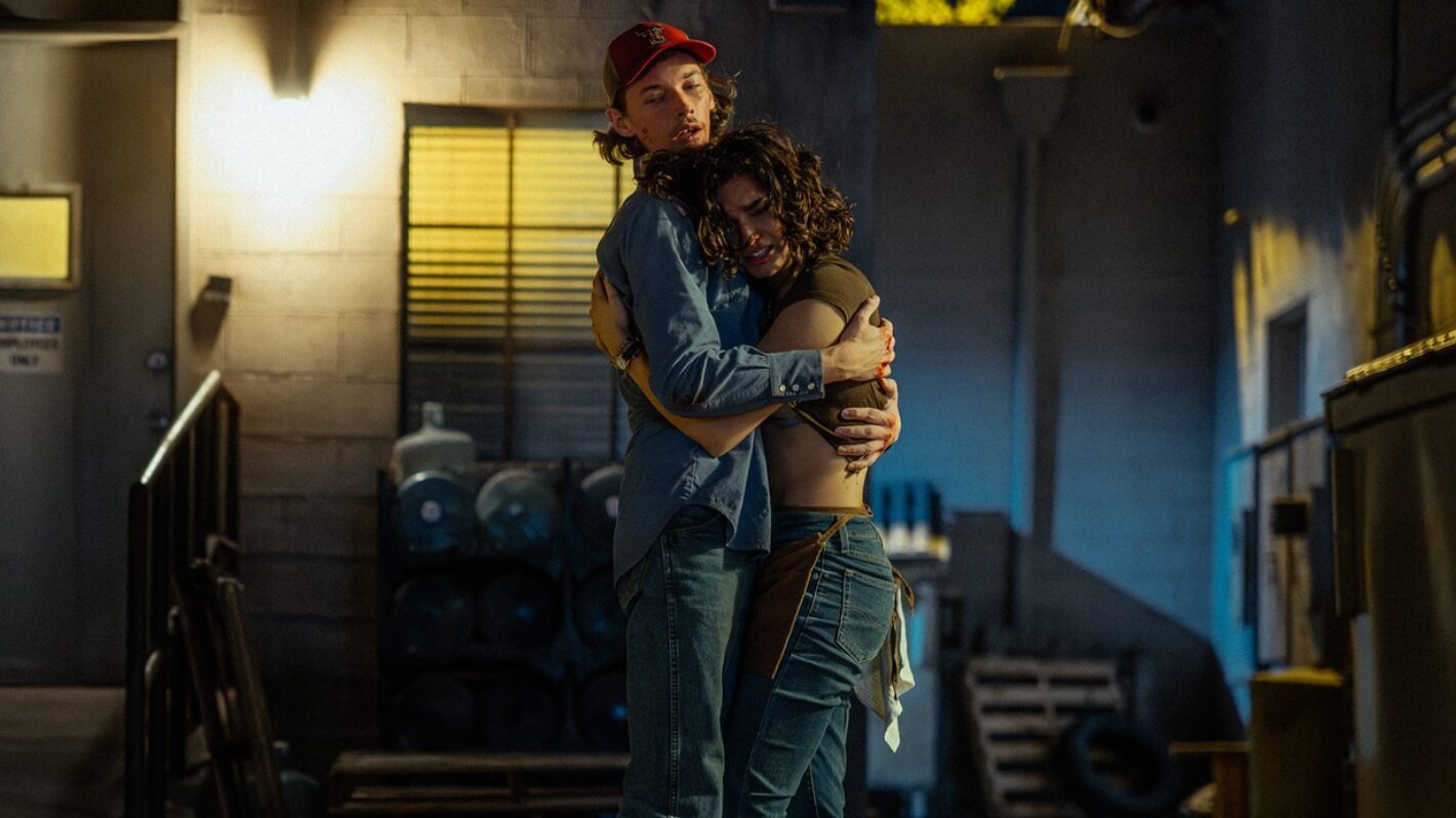 Paulina Chávez breaks down that 'Landman' attack & teases aftermath in ...