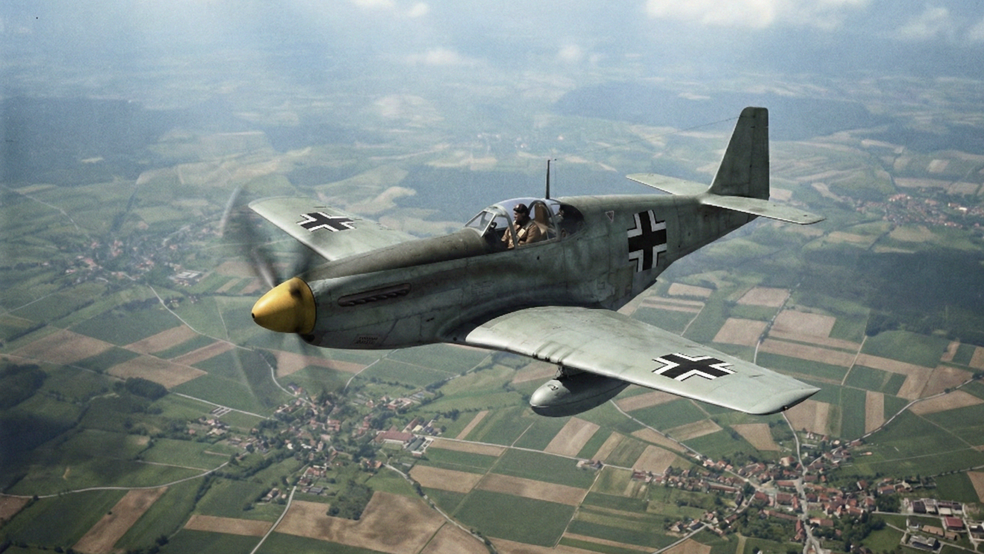 Des pilotes allemands ont piloté un Mustang capturé et ont dû affronter ...