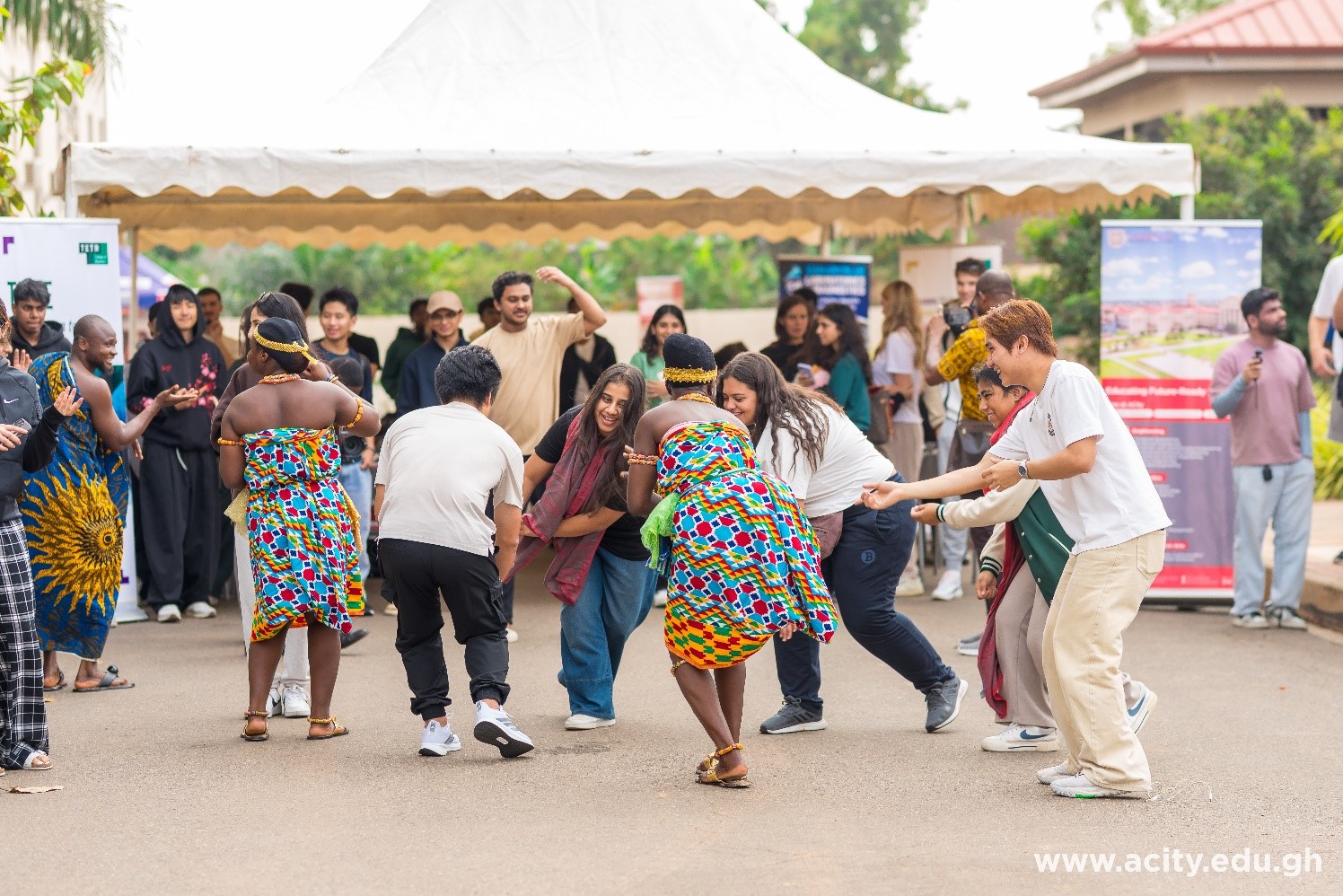 Academic City hosts over 100 students from Tetr College of Business