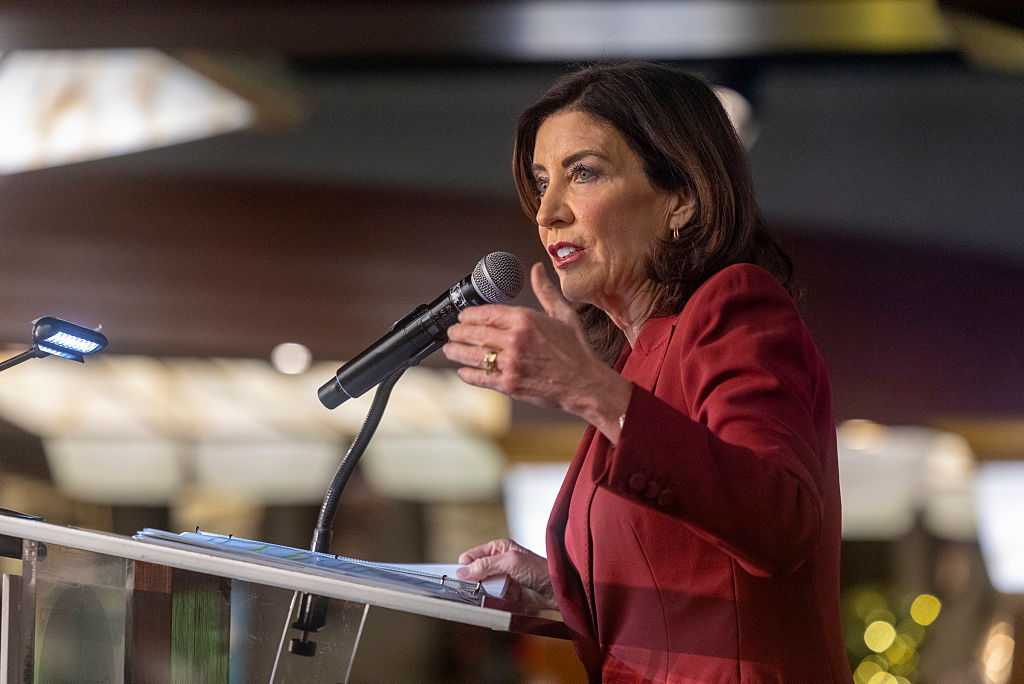 New York Gov. Kathy Hochul to deliver State of the State address today ...