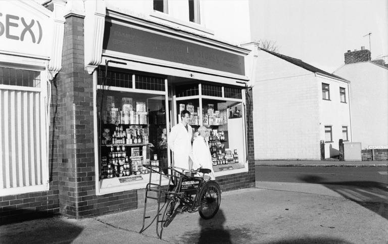 Chesterfield as it used to be: Evocative black and white photos show ...