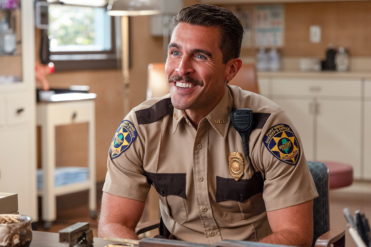 Best Medicine's Josh Segarra teases a love triangle between Dr. Best ...