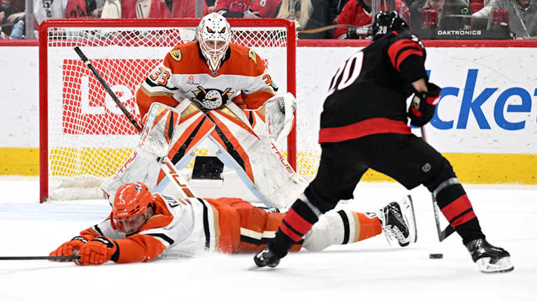 Mid-season check-in: The Ducks have taken a step back