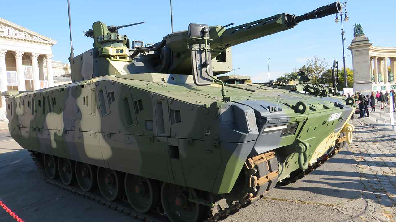 Jerman membiayai pengiriman pertama kendaraan Lynx KF41 untuk Angkatan ...