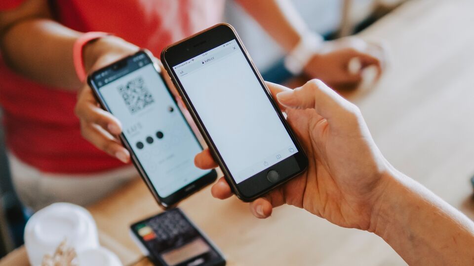 Govt plans to expand UPI’s reach overseas: Financial services secretary ...