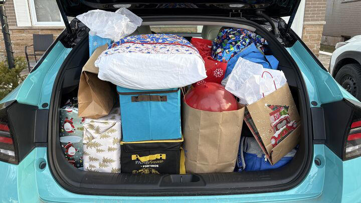 2026 vs 2025 Nissan Leaf: 3 improvements and 2 misses