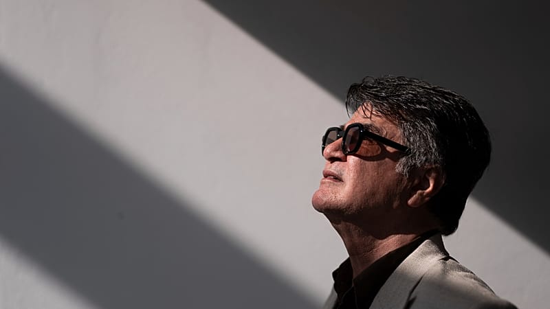 Jafar Panahi: 'Every minute's delay in helping Iranian people means ...