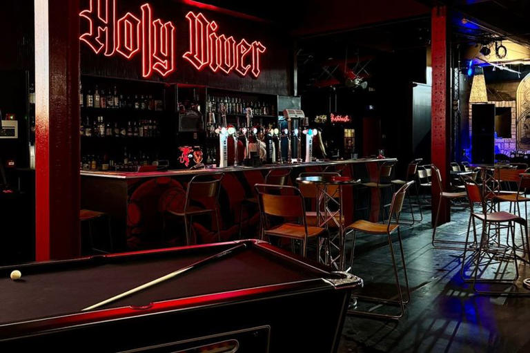 American music legends from huge rock bands to play Stockport music venue