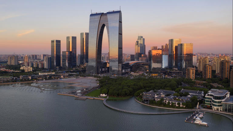 A boring commodity metal smashed the S&P 500 this year (hint: not copper)