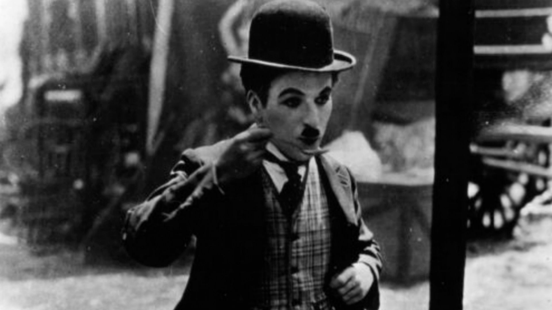 True stories from old Hollywood nobody would believe today
